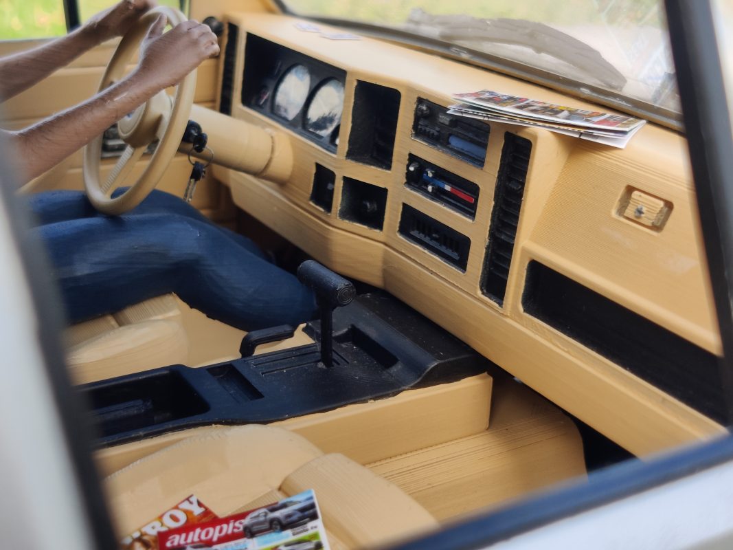 1/10 Interior for Jeep Cherokee XJ / Comanche Hard Body - Scale Custom