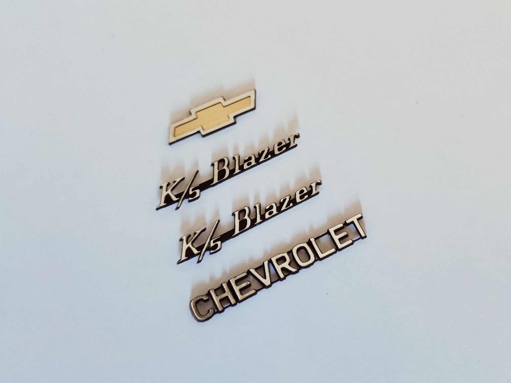 1:10 Scale Chevrolet Blazer K5 Emblem Set - Scale Custom